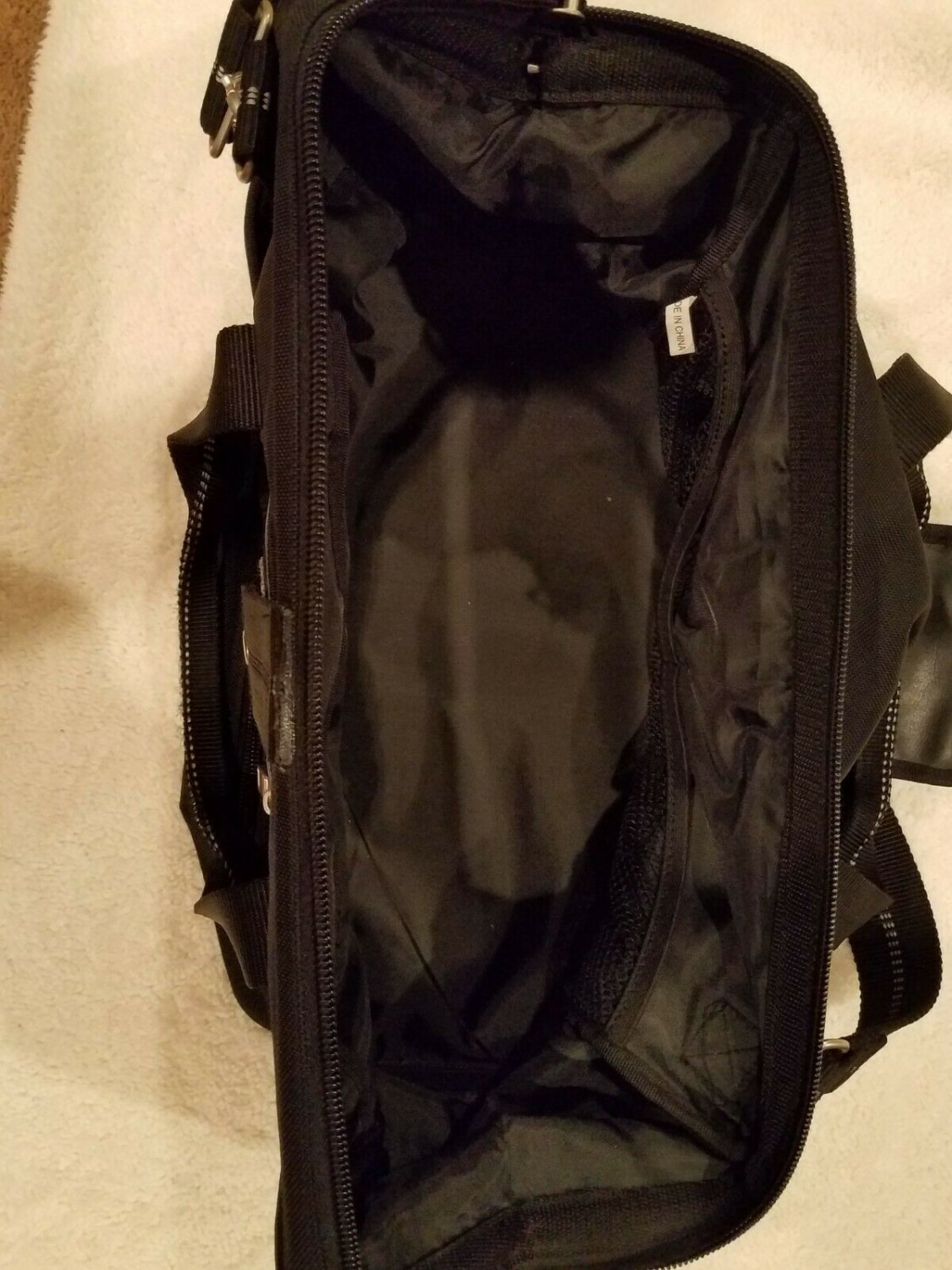 Fossil Weekender Duffle Bag Heavy Duty Carry On Field Gym Black Bag ...