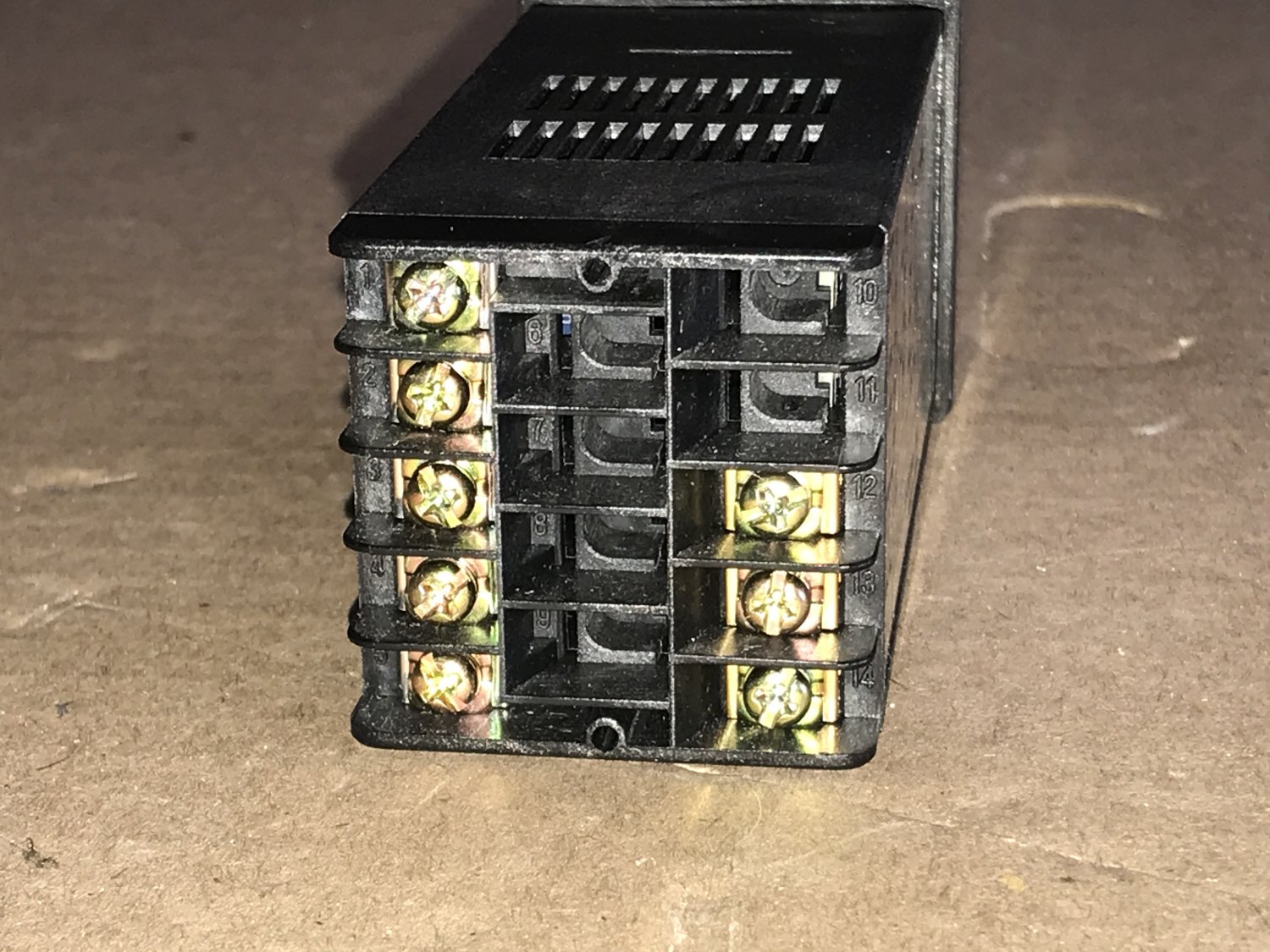 TOHO Electronics TTC-104-1-PN Digital Temperature Controller