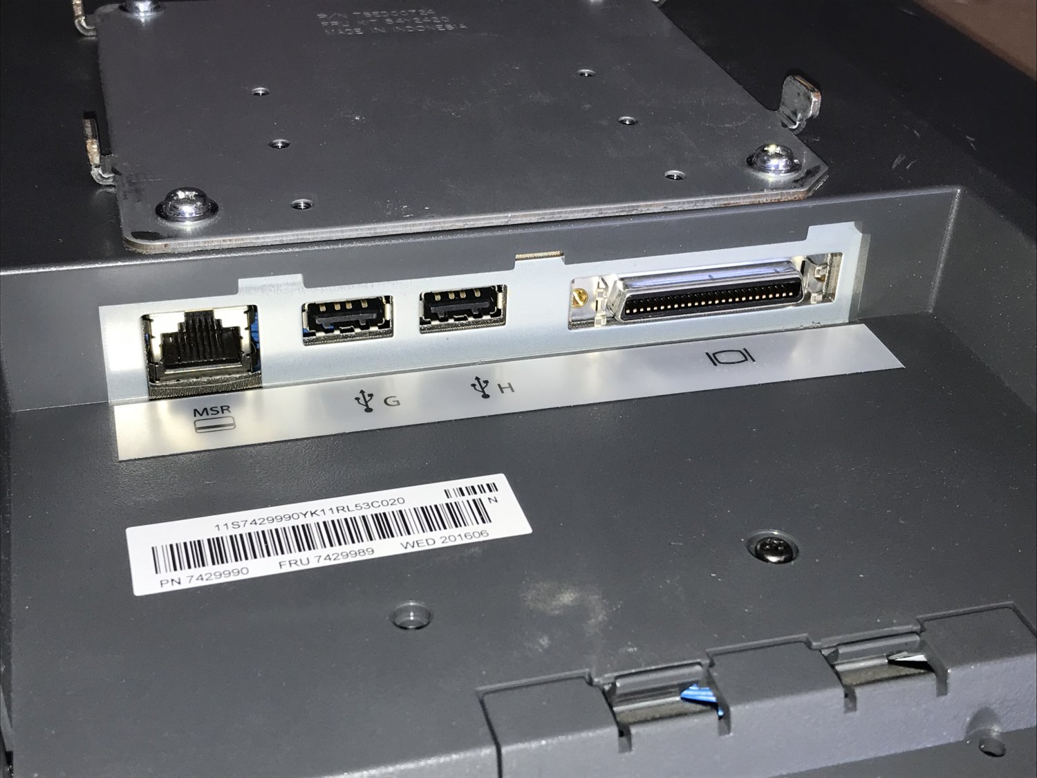 IBM Toshiba SurePOS 500 Series 4852 15" LCD Assembly 7429989