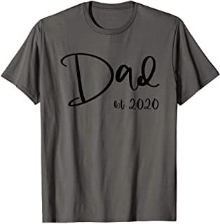 Mens Dad Est 2020 New Dad Fathers Day Christmas Announcement Tee Shirt ...