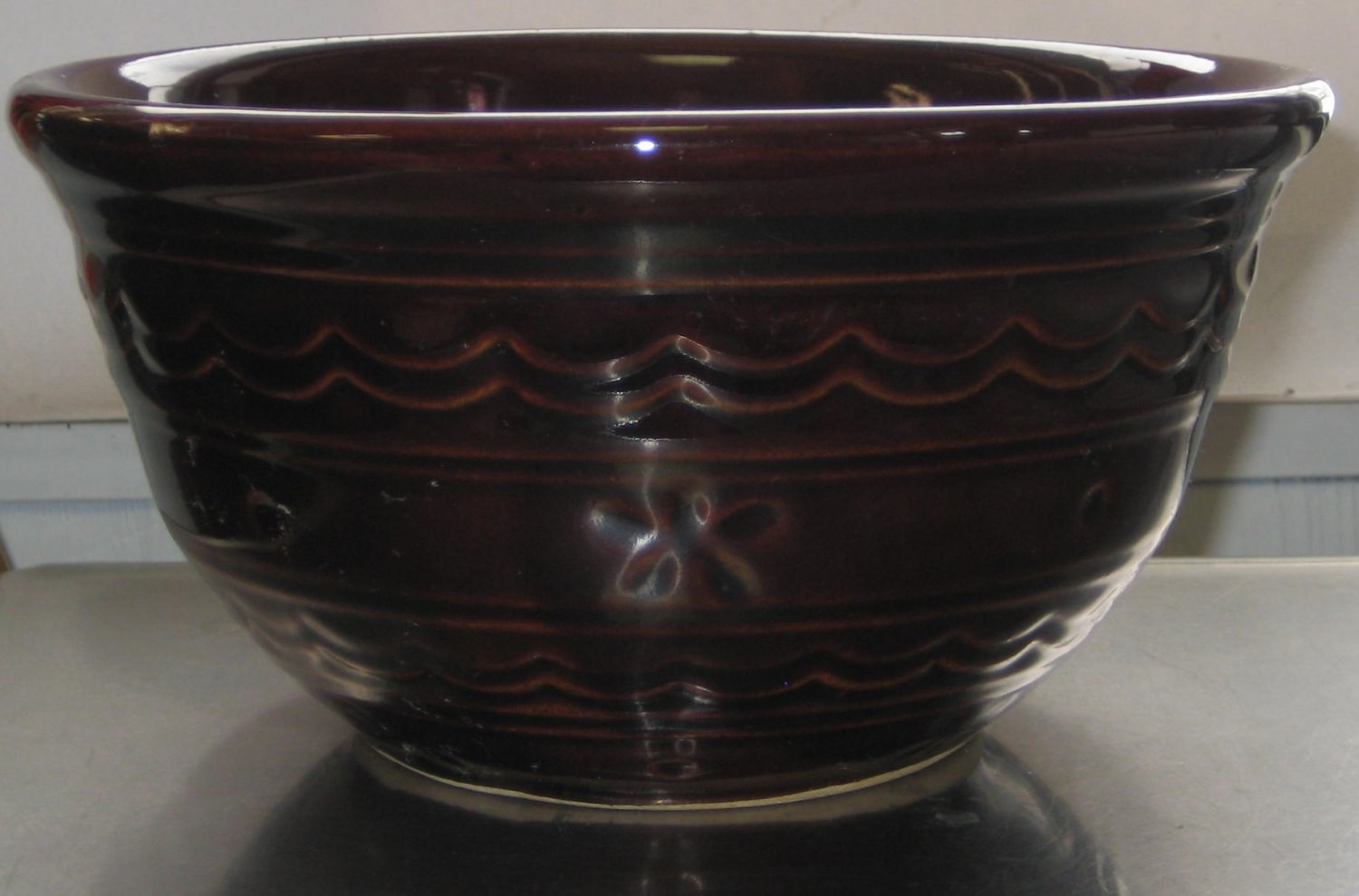 Mar-Crest McCoy Pottery Stoneware Daisy Dot 7" Mixing Bowl