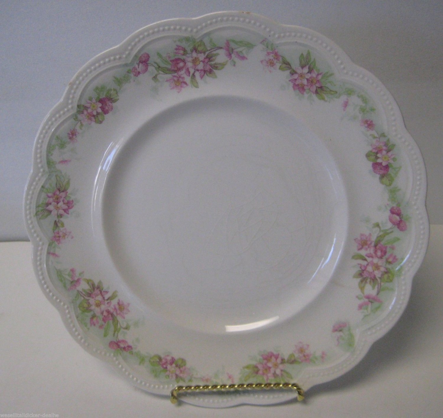 Johnson Brothers Scalloped Edges Dots Pink Peonies Clematis Flowers