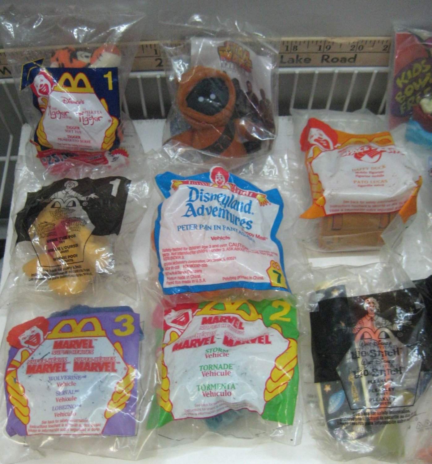 Mixed Lot of Happy Meal Toys All Sealed Hardees Burger King Wendy's ...
