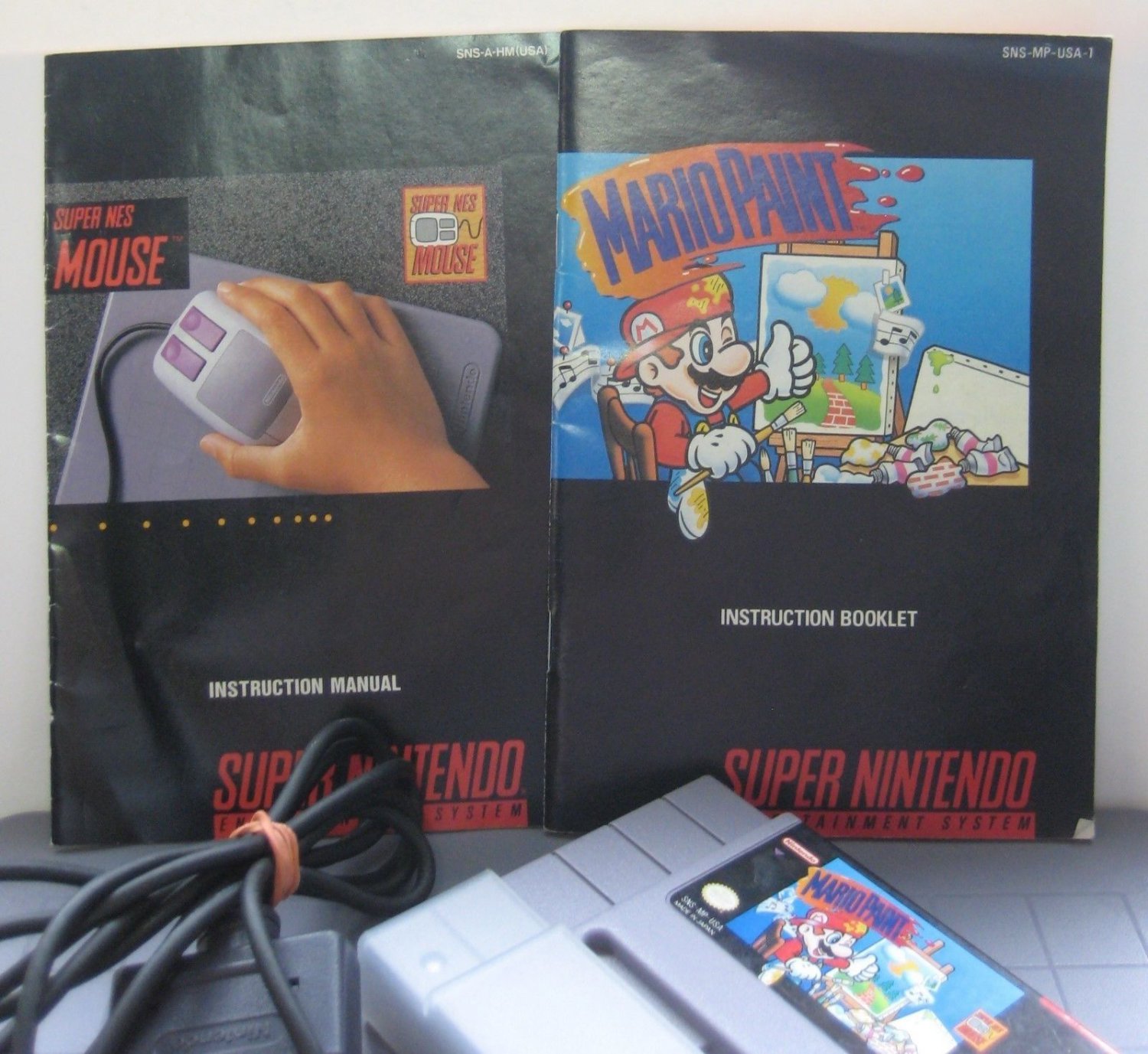 Nintendo SNES Mario Paint Game, Mouse and PAD and Both Manuals