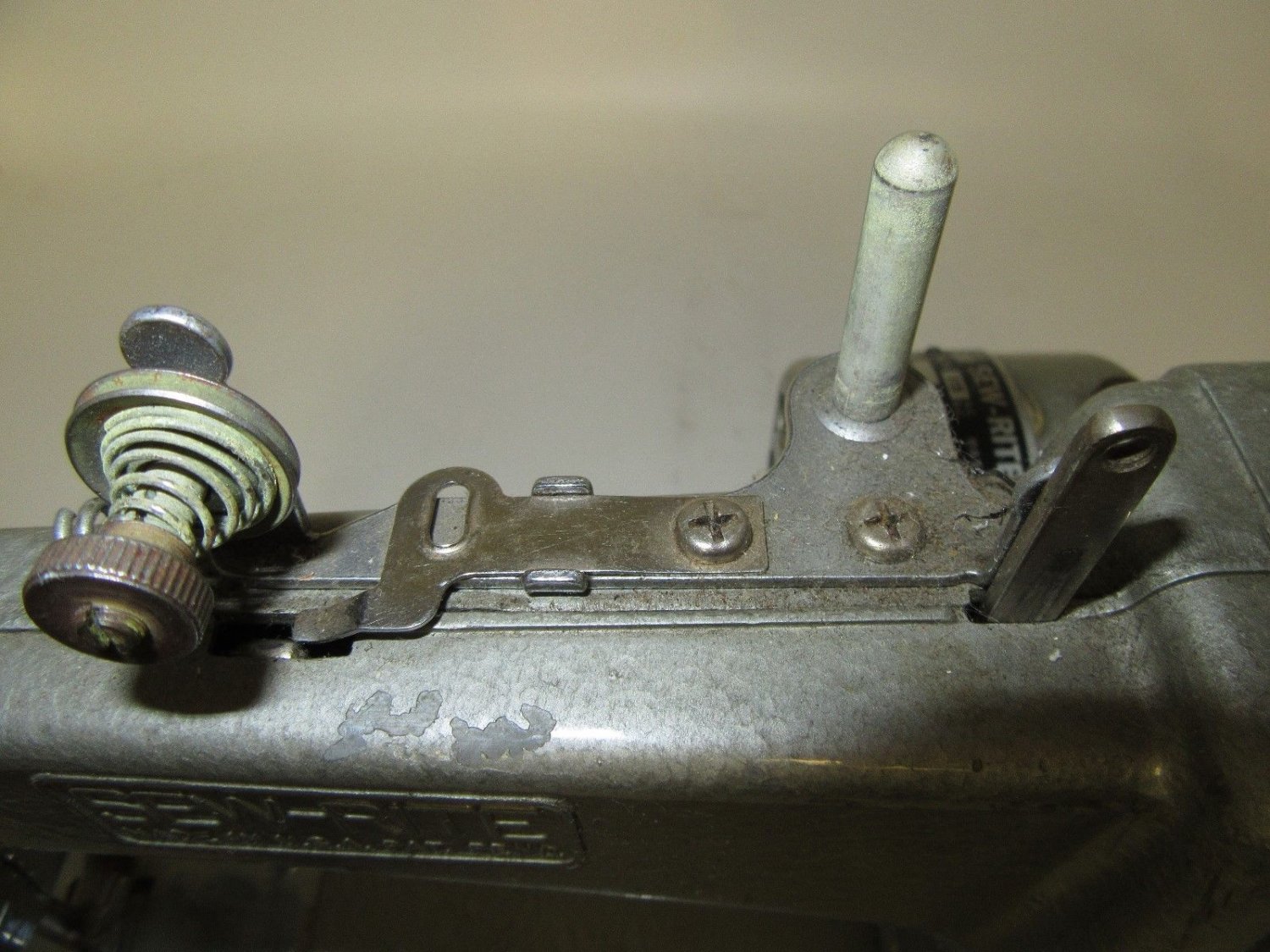 SEW RITE ELECTRIC SEWING MACHINE Parts or Repair