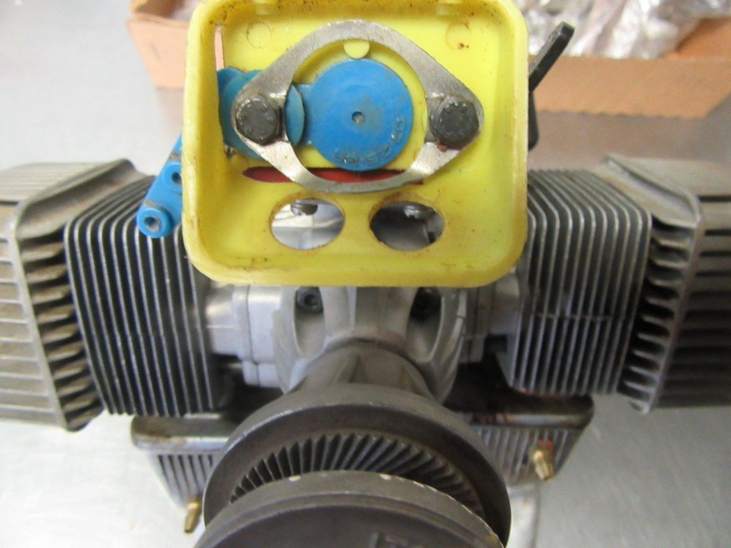 Tartan Twin 77 Engine, Gas Engine, Pull start, Spinner Great ...