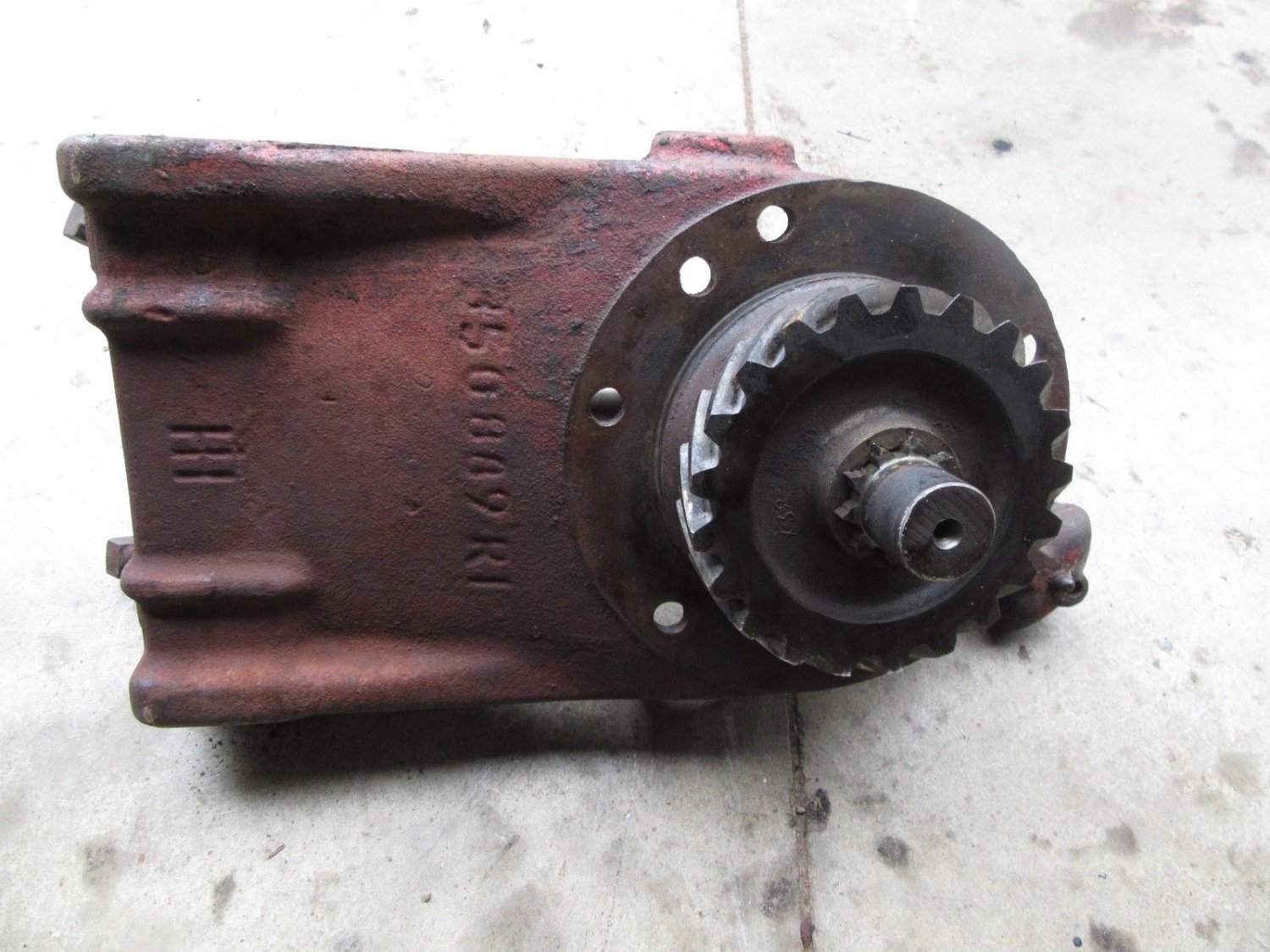 Farmall Cub IHC Steering Gear Box, Housing, Steering Arm, Worm Gear ...