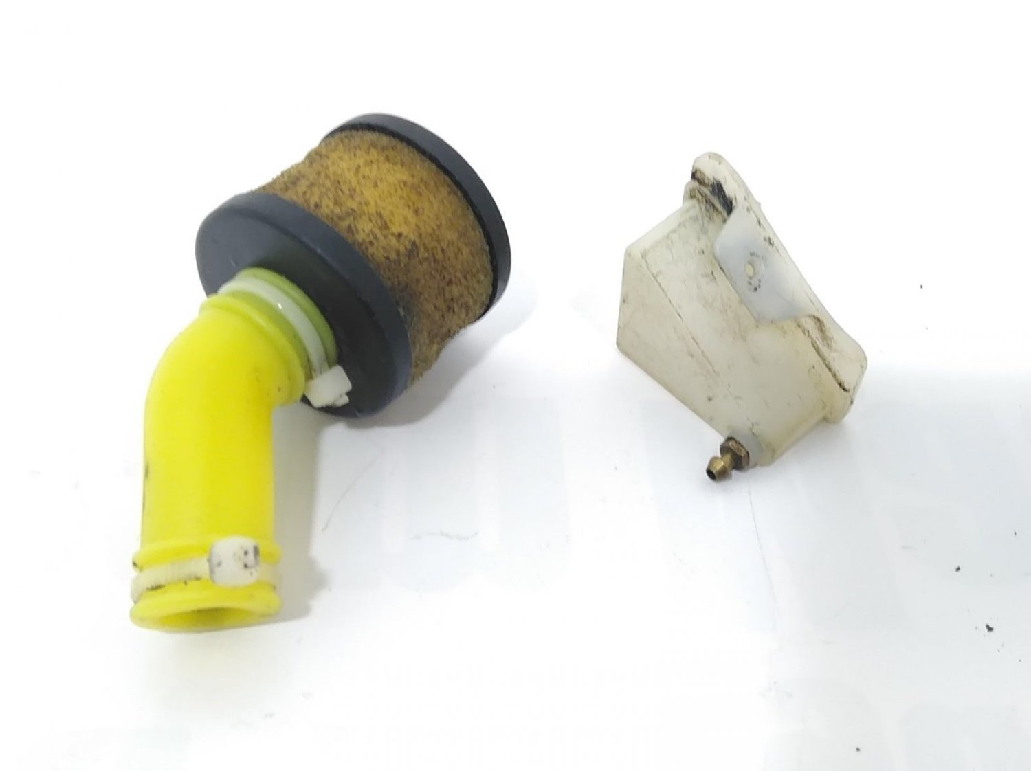 Duratrax Warhead Air Cleaner Filter and Fuel Gas Tank Secondary