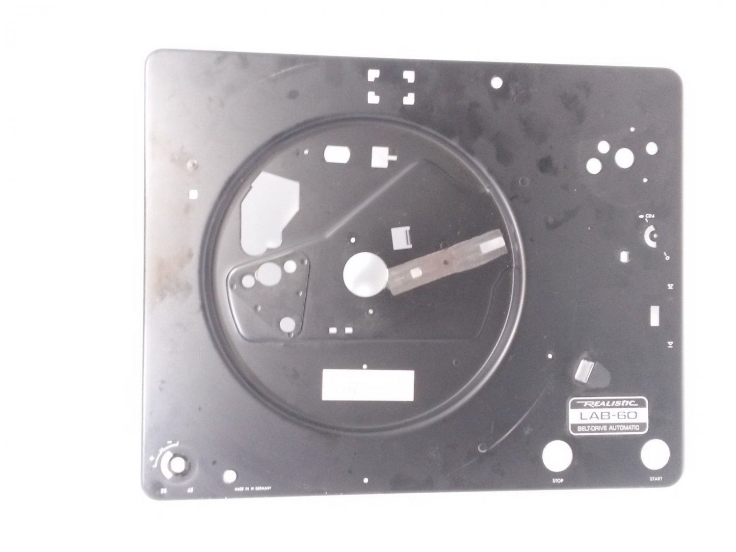 Realistic Lab 60 TURNTABLE Metal Top Plate