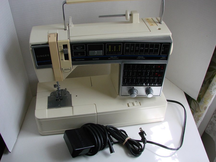 Singer 6268 Sewing Machine - For Parts