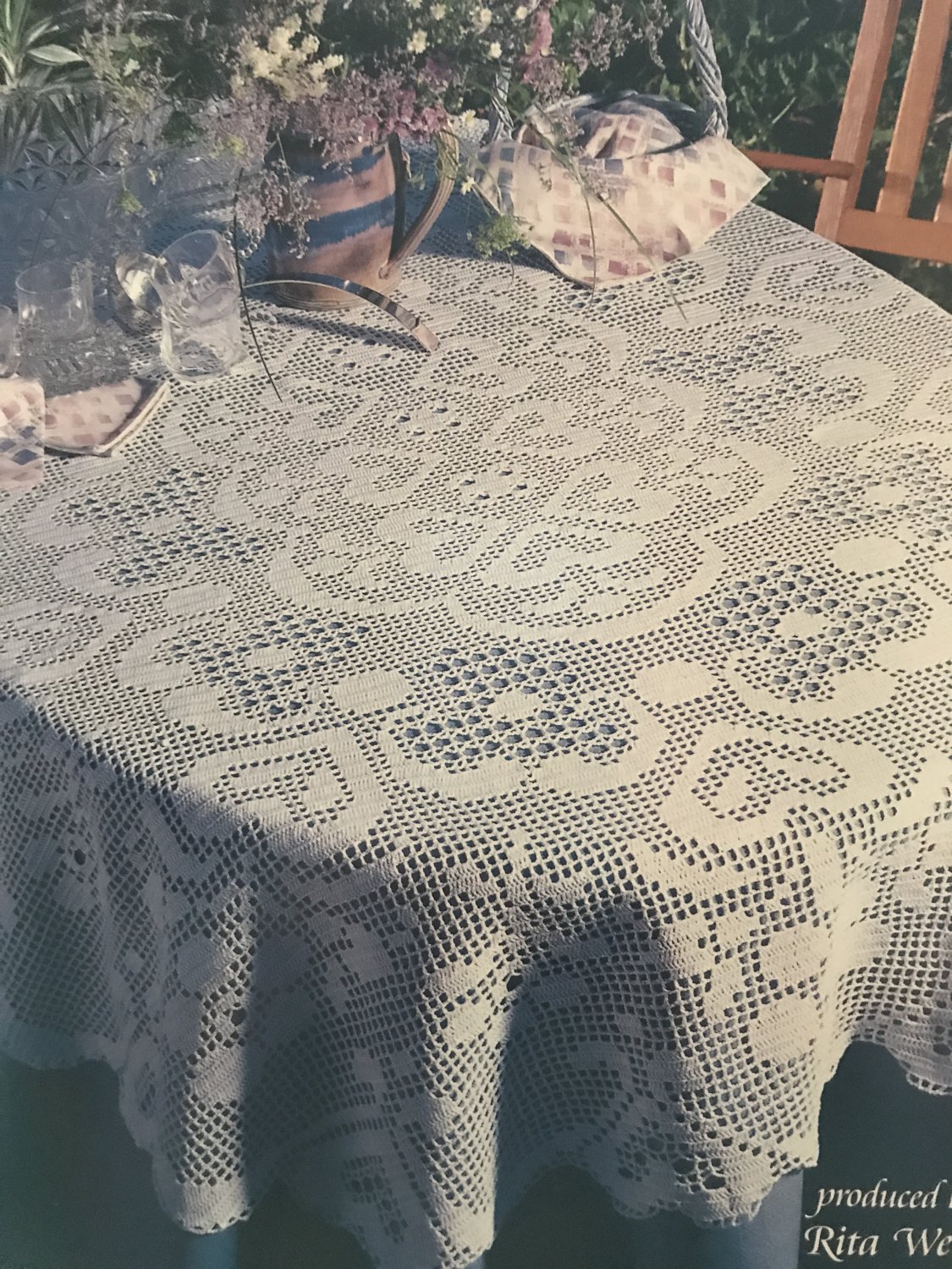 Oval Tablecloths Thread Crochet Pattern 5 designs Filet Crochet ...