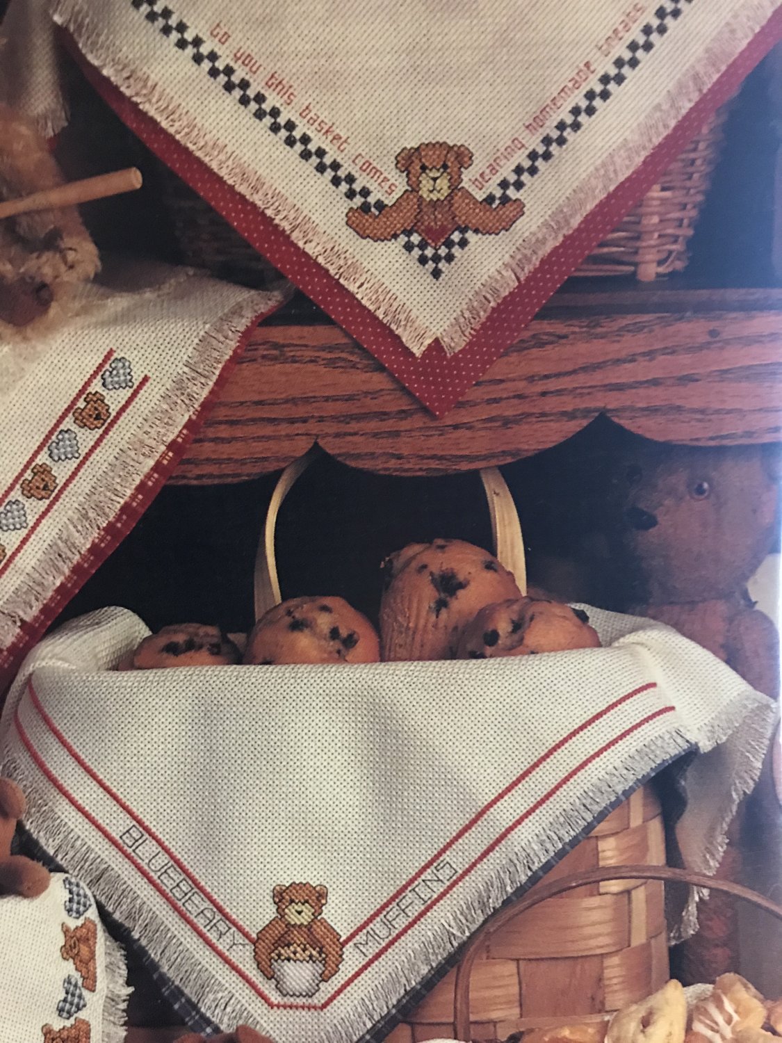Leisure Arts 2455 Beary Tempting Bread Cloths Cross Stitch Pattern by ...