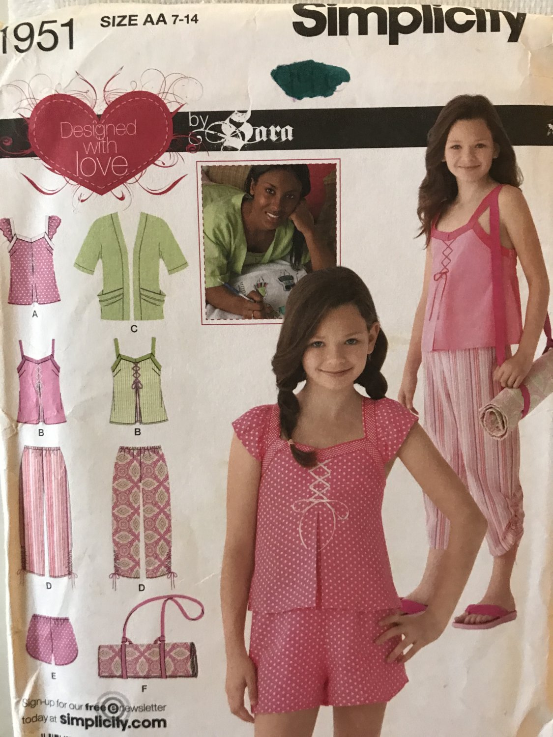 Simplicity 1951 Girls Sleepwear, Size AA (7-8-10-12-14) Sewing Pattern