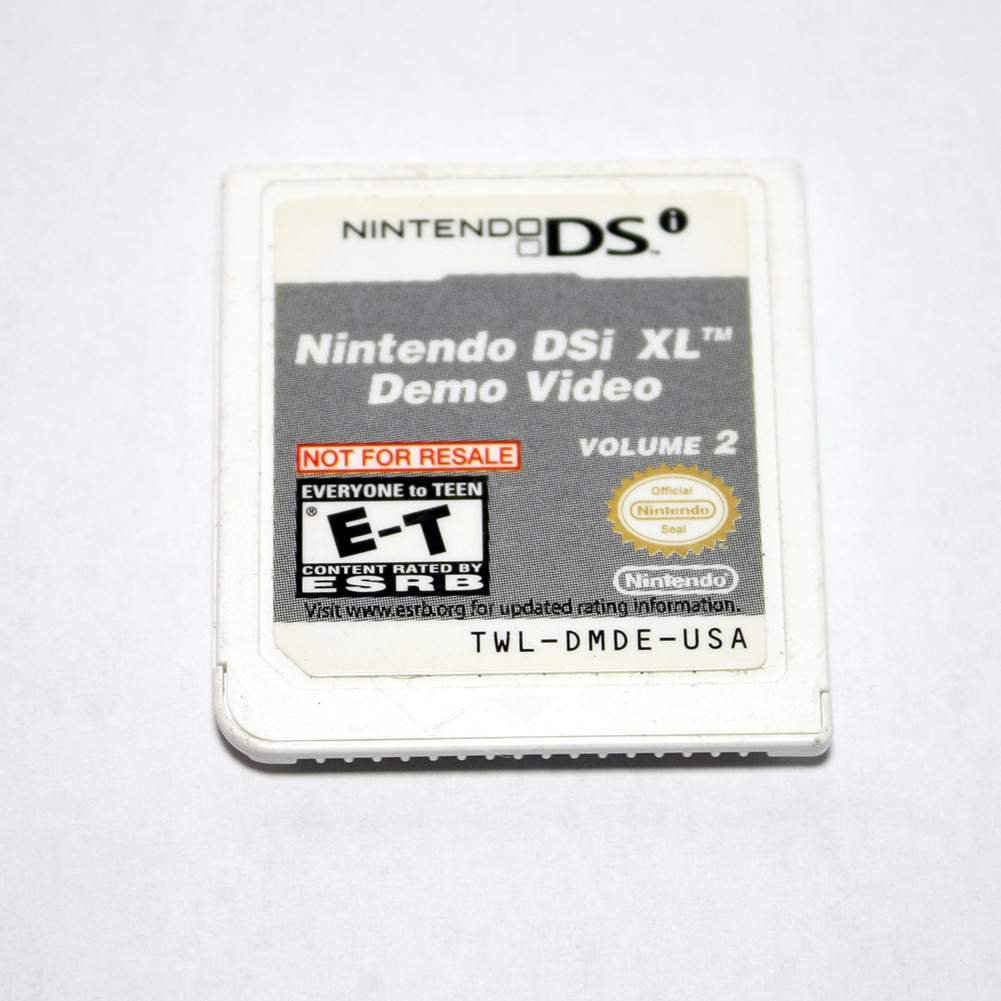 Official Nintendo DSi XL Demo Video Volume 1 & 2 Not For Resale Kiosk ...