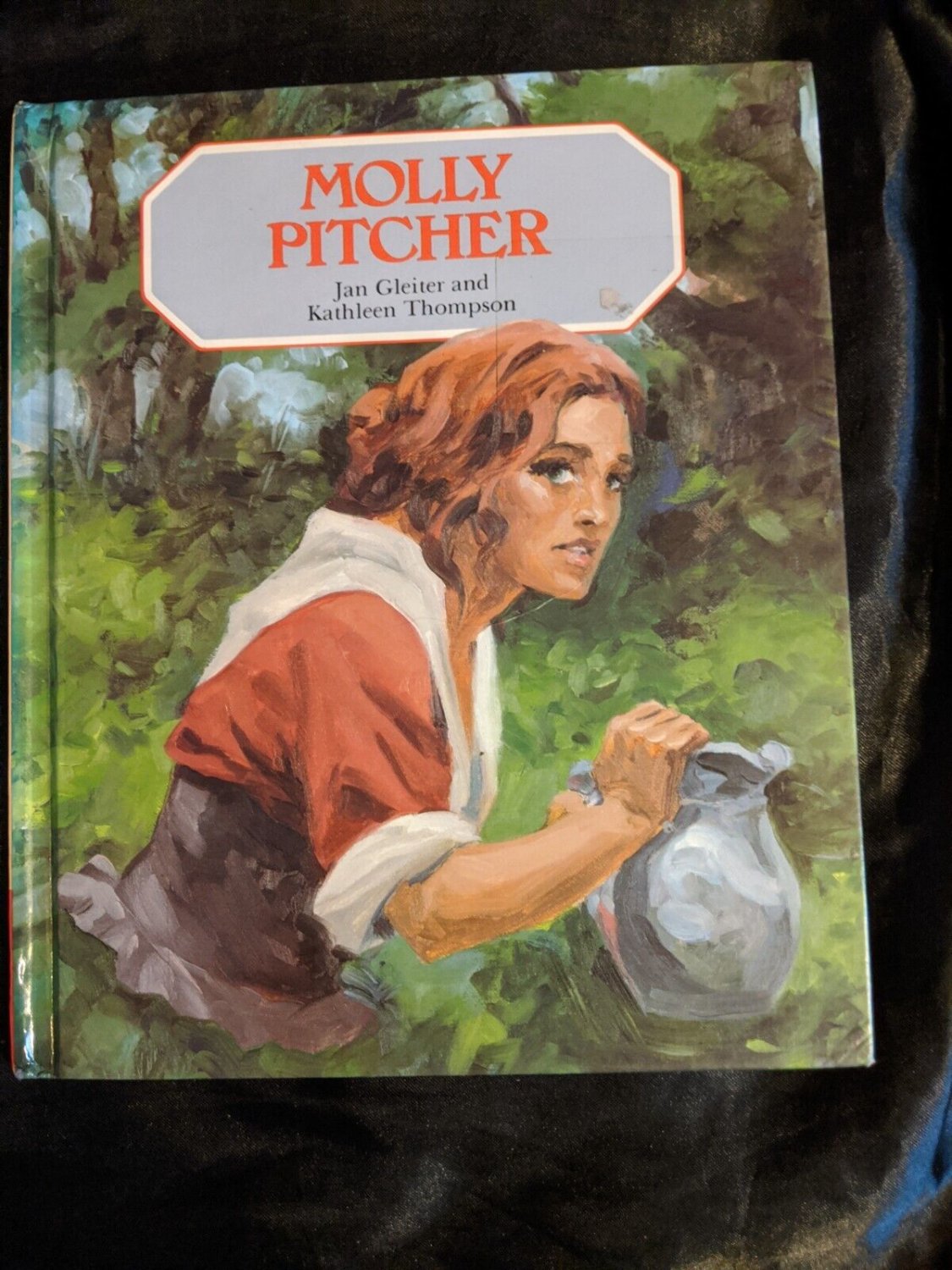 Molly Pitcher (Raintree Stories Series) by Kathleen Thompson; Jan Gleiter