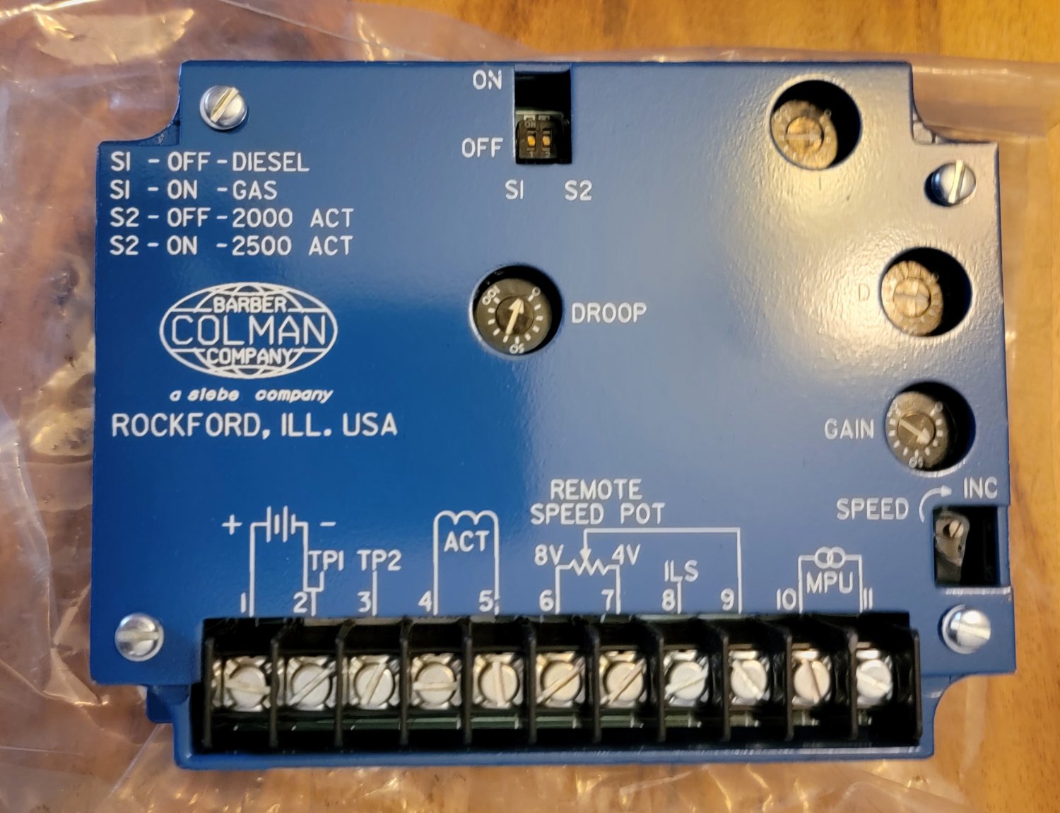Barber Colman DYN1-10754-000-0-12 Controller for DYNA actuators NEW