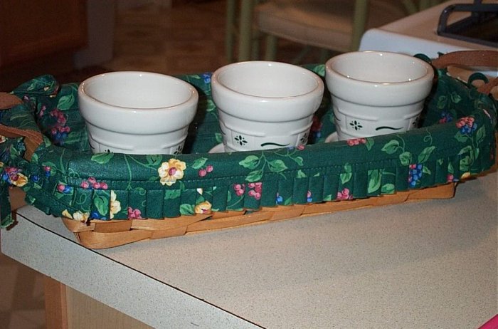 Longaberger Emerald Vine Flower Pot Set W/ Pottery Pots