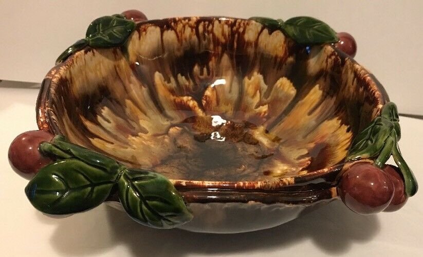St Peter Graz Majolica Pottery 2214 Bowl Cherry Cherries Leaves Trim