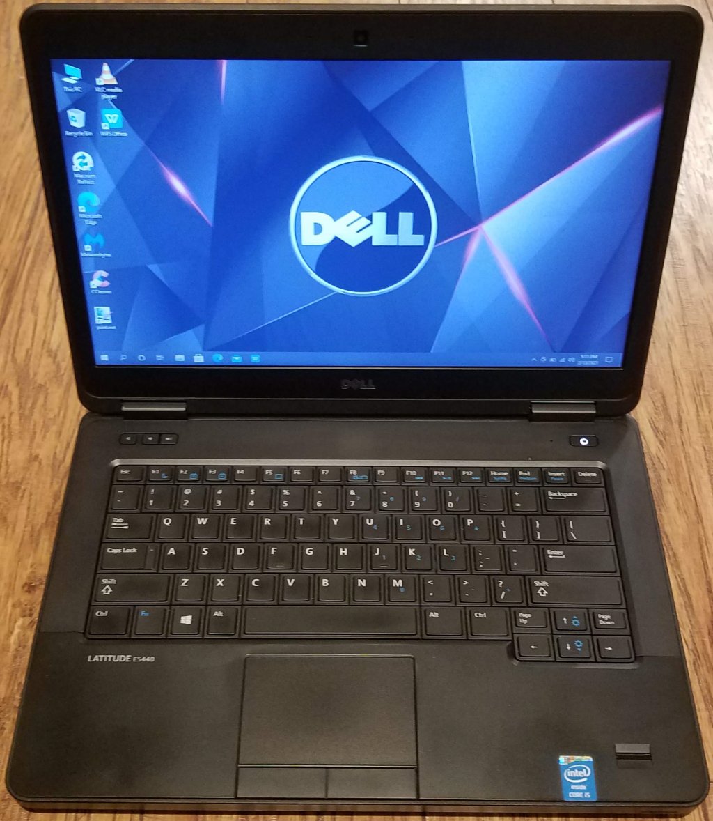 Dell Latitude E5440 Laptop: Intel Core i5, 8GB RAM, 128GB SSD, DVD, GbE LAN, Wifi, Windows 10 Pro