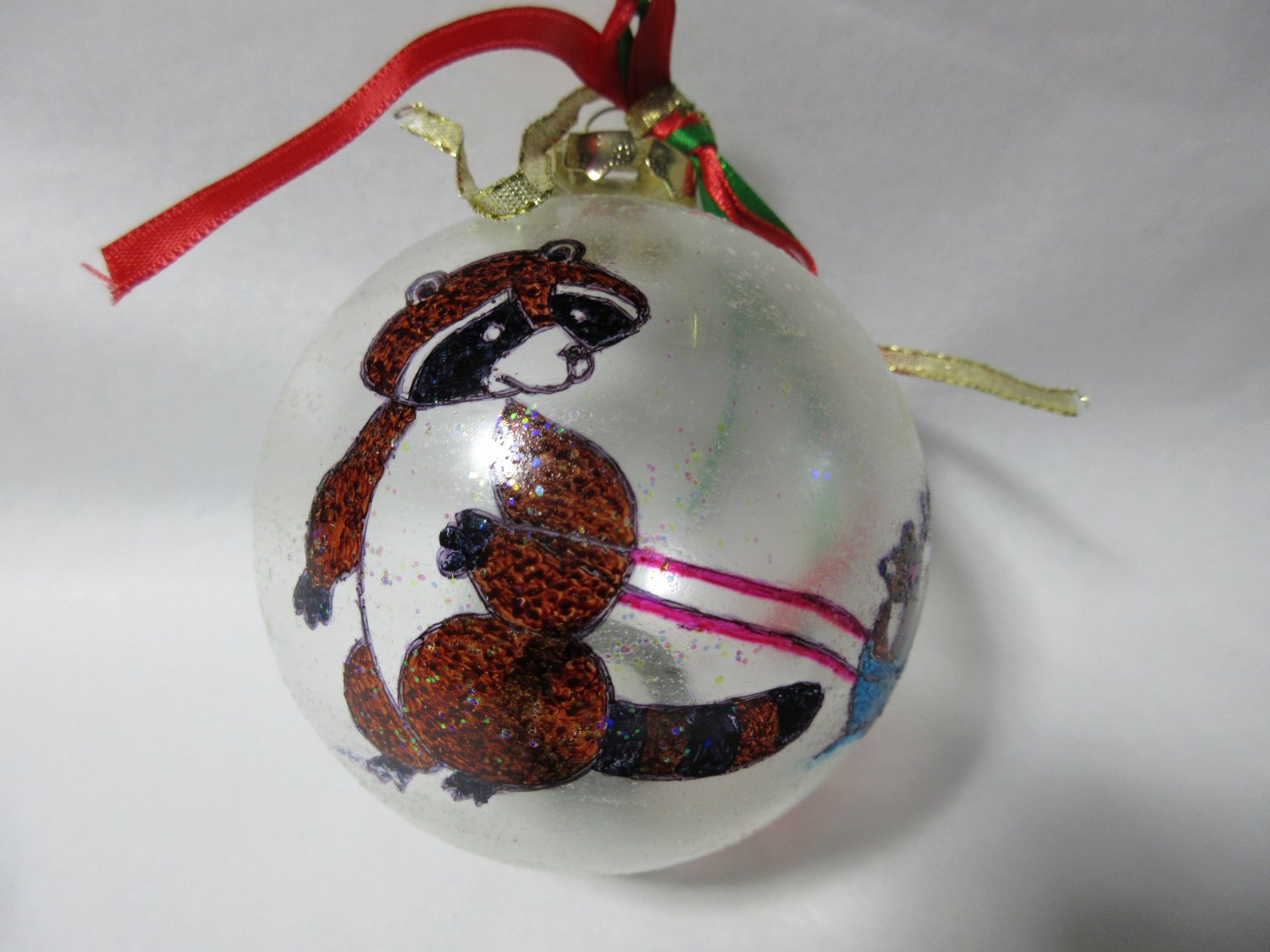 NEW HANDPAINTED RACCOON PULLING MICE SLED GLASS CHRISTMAS BALL ORNAMENT