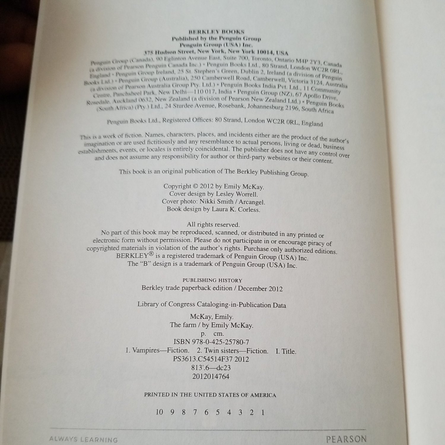 The Farm by Emily Mckay (Paperback)