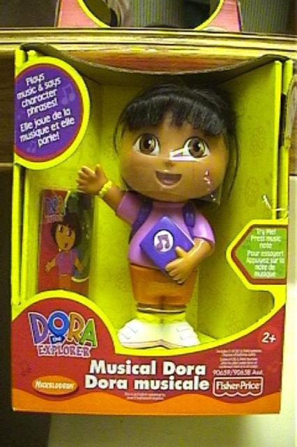 NIB Dora the Explorer Musical Dora toy plays music and talks