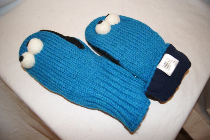 Adult COOKIE MONSTER MITTENS blue KNIT Fleece Lined ONE SIZE FITS MOST ...