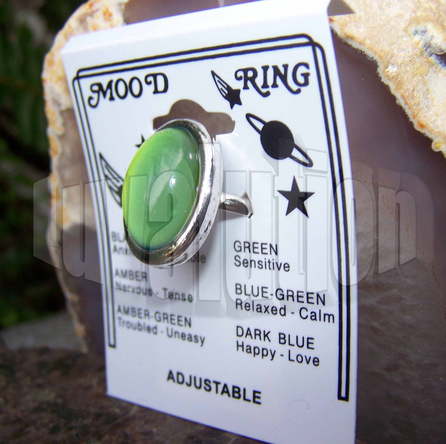 Adjustable Chunky Oval Mood Ring Retro 70s Hippie Chic Carded Color ...