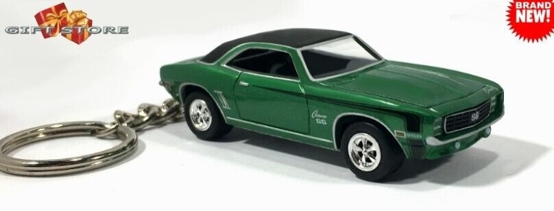 HTF KEYCHAIN 1967/1968/1969 GREEN CHEVY CAMARO RS/SS CUSTOM Ltd GREAT GIFT