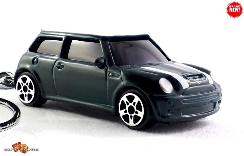 RARE KEYCHAIN BRITISH RACING GREEN BMW MINI COOPER CUSTOM Ltd GREAT GIFT