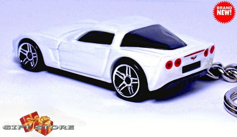 RARE KEYCHAIN WHITE CHEVY CORVETTE C6 CHEVROLET CUSTOM Ltd Ed GREAT GIFT