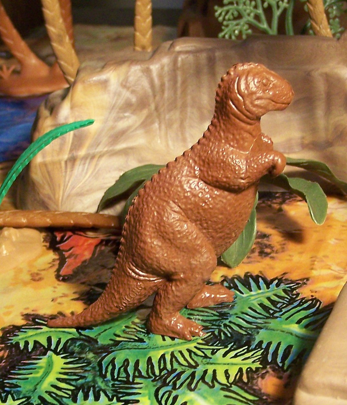 Marx Type II (1959/1971) Allosaurus Dinosaur Waxy Chocolate Brown