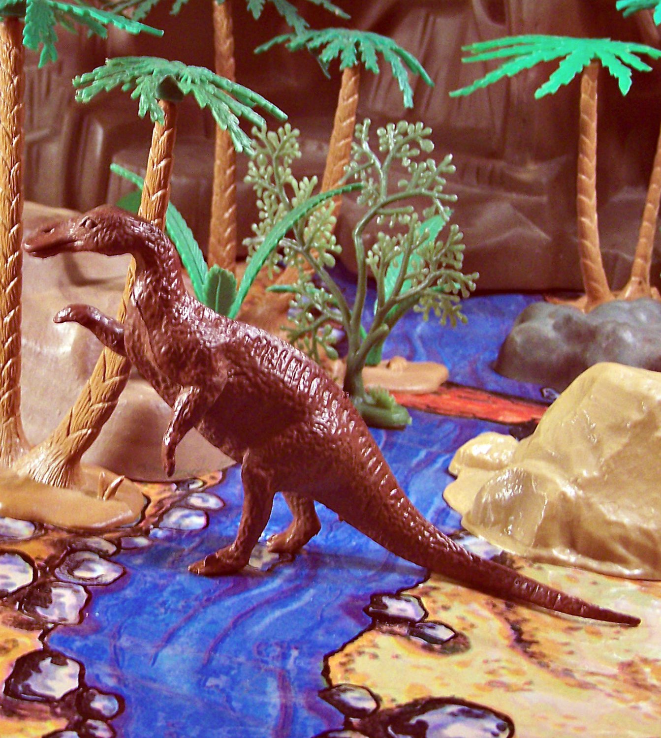 Marx Type II (1959*) Trachodon Dinosaur, Chocolate Brown