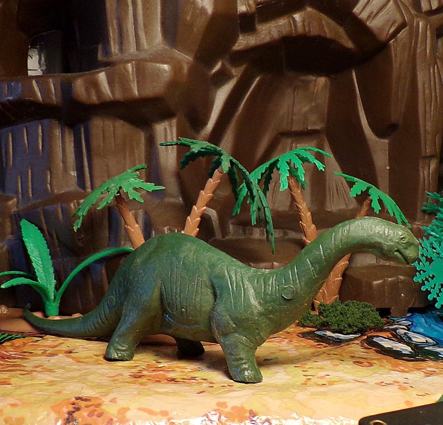 1964-65 New York World's Fair Sinclair Dinosaur Brontosaurus, Dusky ...