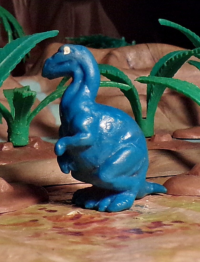 1987 Panosh (aka Dino Mites) Caricature #19 Blue Camptosaurus (5-6-22)