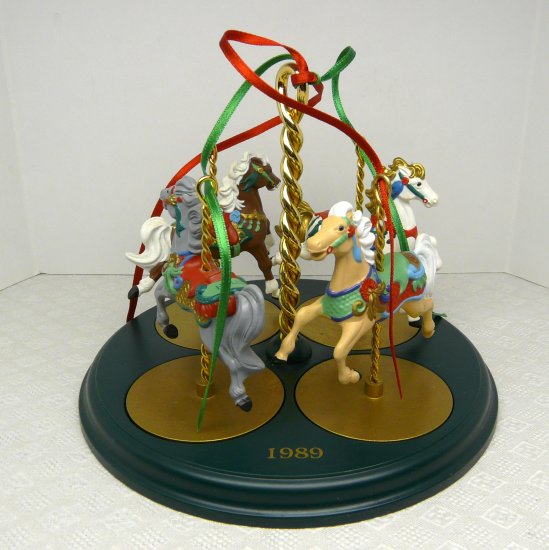 Hallmark Christmas Carousel Stand and Four Horses 1989