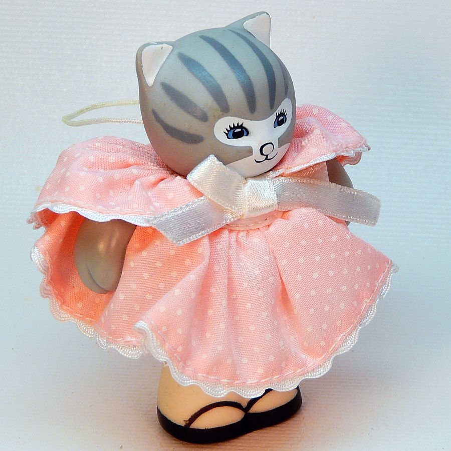 vtg Dustyn Schear ornament kitten gray with pink dress 1989