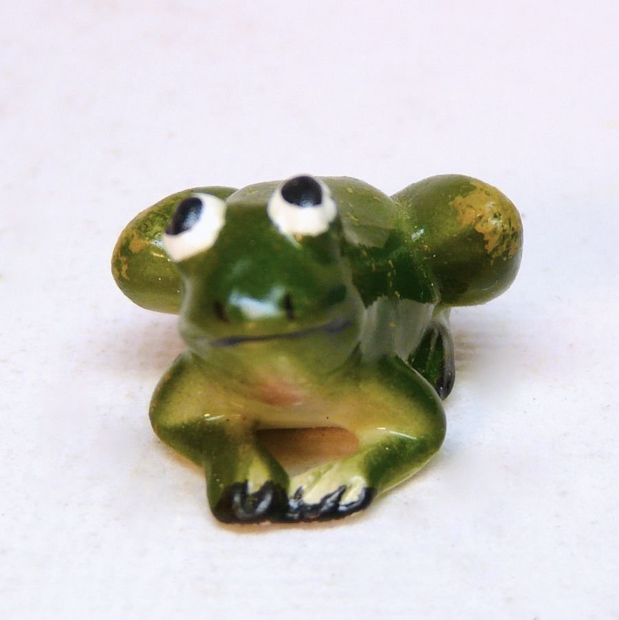vintage miniature frog figurine ceramic