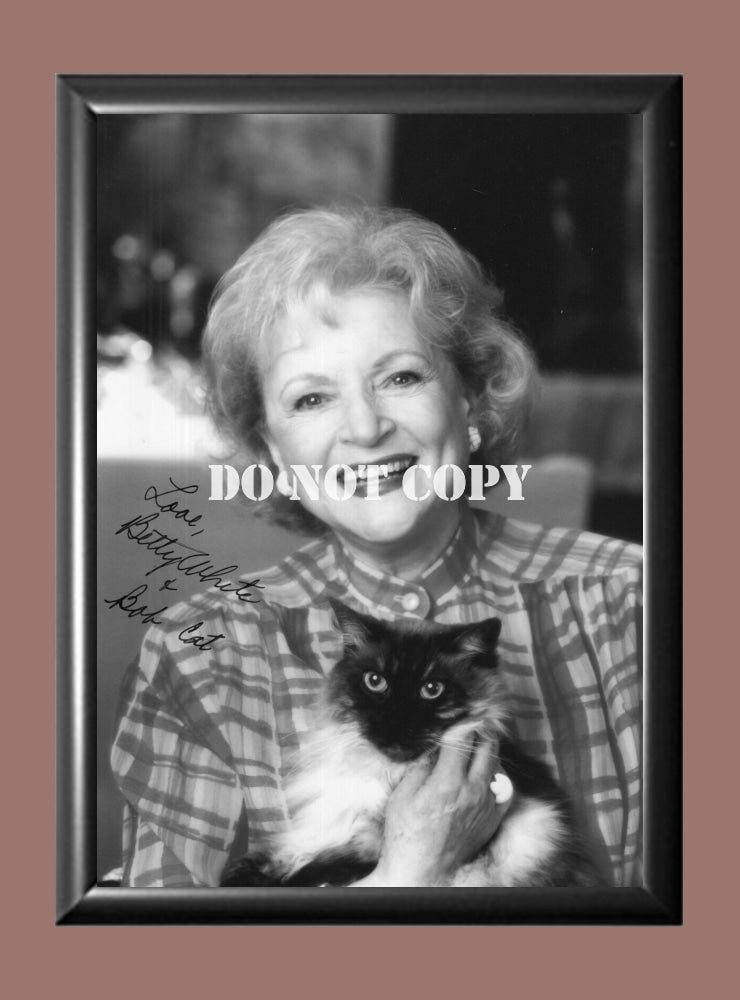 Betty White Signed Autographed Photo Poster A3 11.7x16.5"" TV1181A3