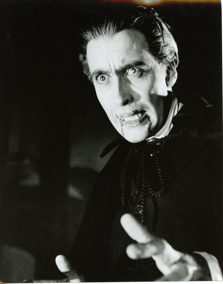 Christopher Lee 8x10 glossy photo #Y1703