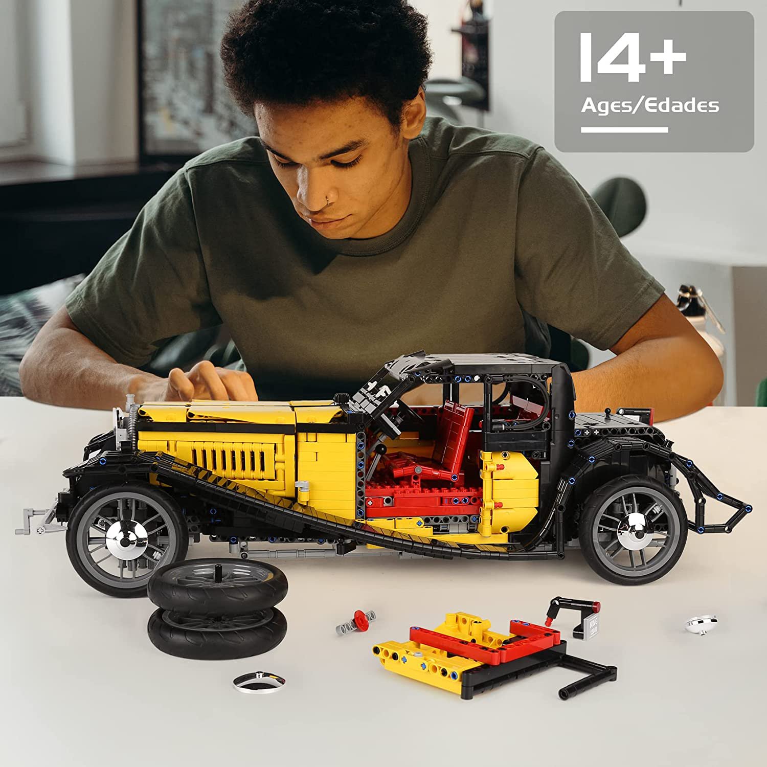 Pocher K76 1933 Bugatti Type 50T Vintage Classic Car Building Blocks