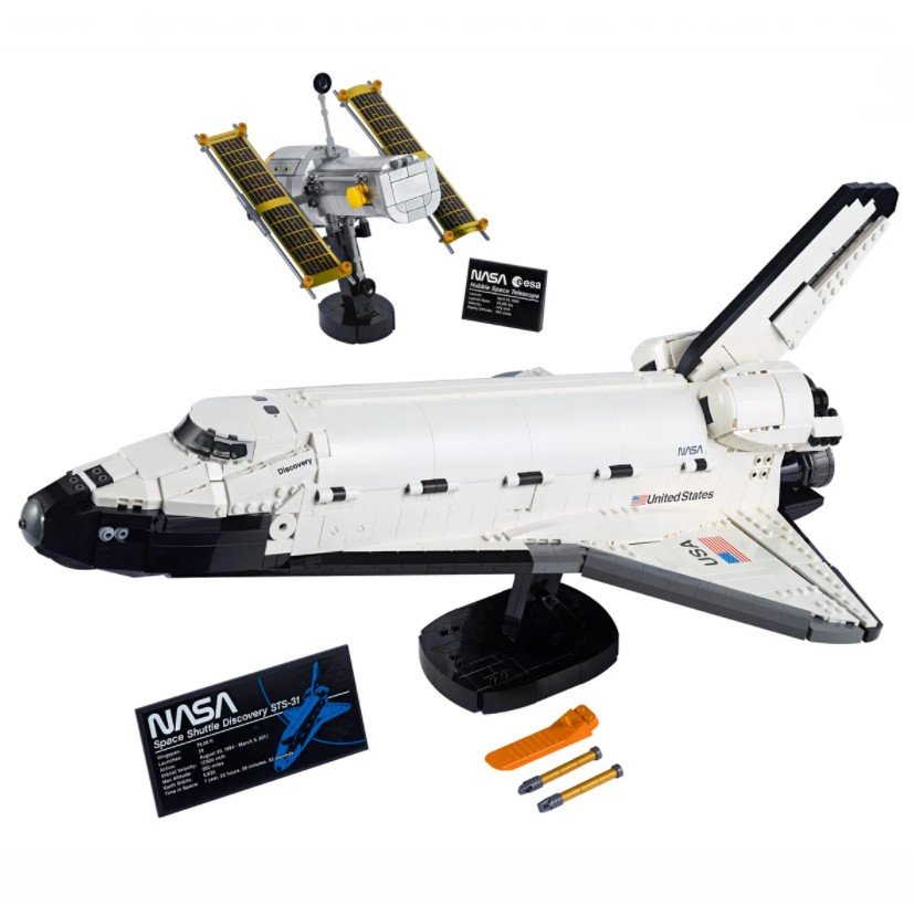 NASA Space Shuttle Discovery Build and Display Model for Adults, New 2021