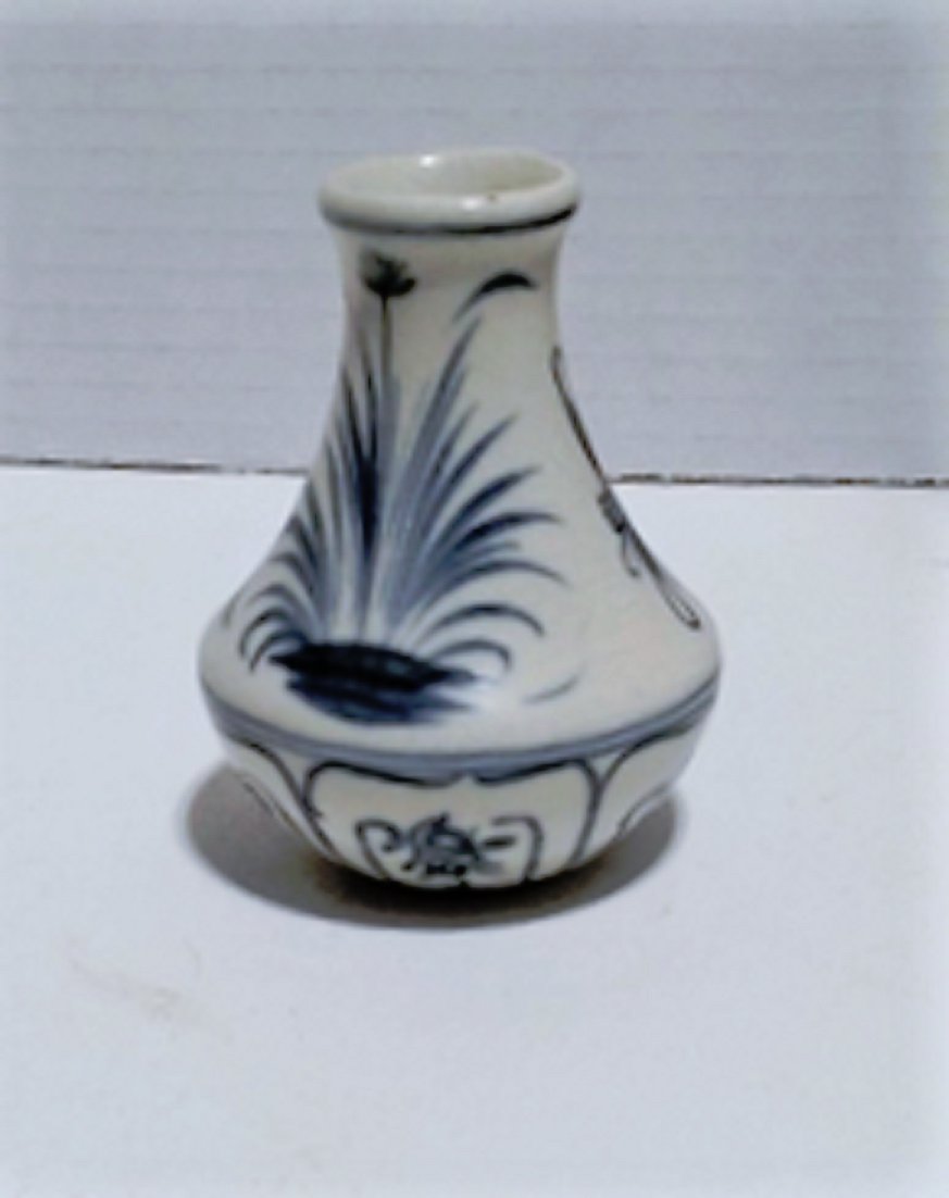 Antique Chinese Ming Meiping Small Squat Blue & White Vase Lot