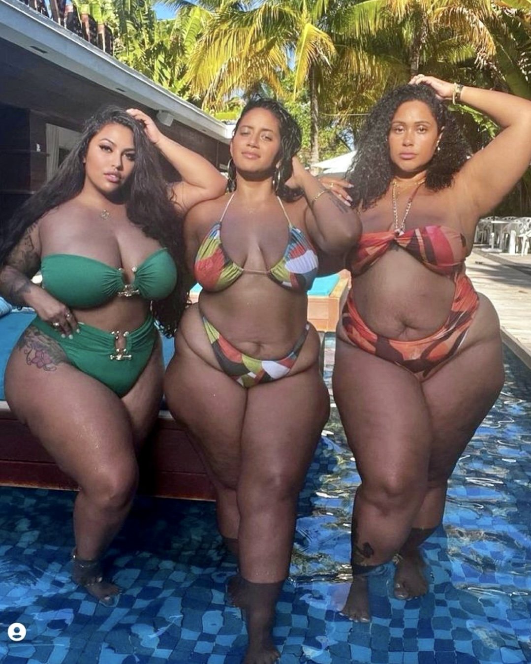 8 x 10 NUDE CURVY THICK MODELS 021846 BOOTY