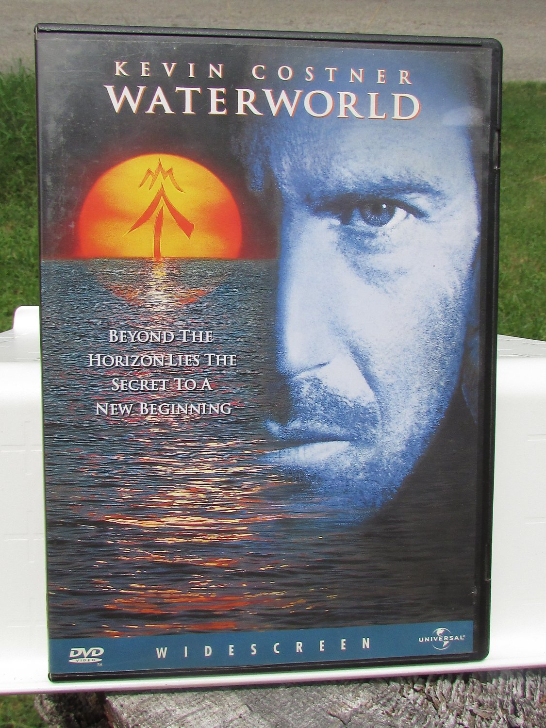 Waterworld [DVD] Kostner cover