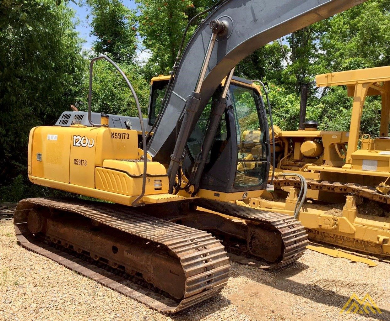 TM10737 - John Deere 120D Excavator Technical Service Repair Manual