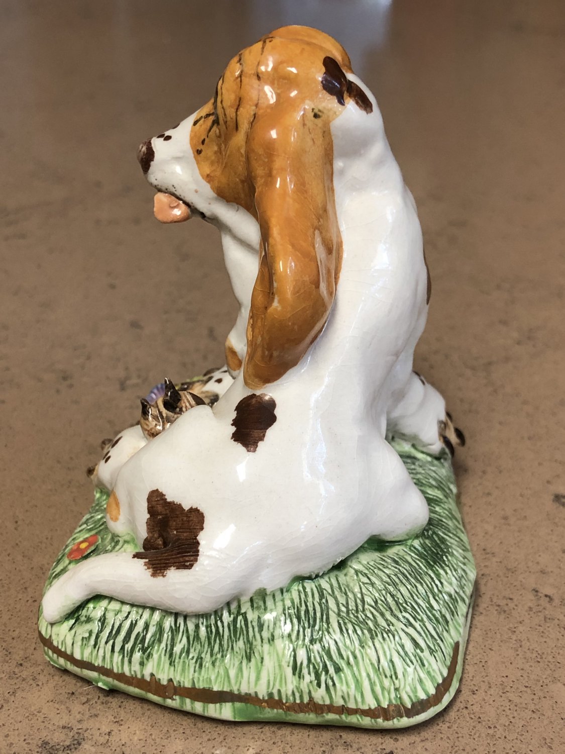 Basil Matthews England Basset Hound Figurine