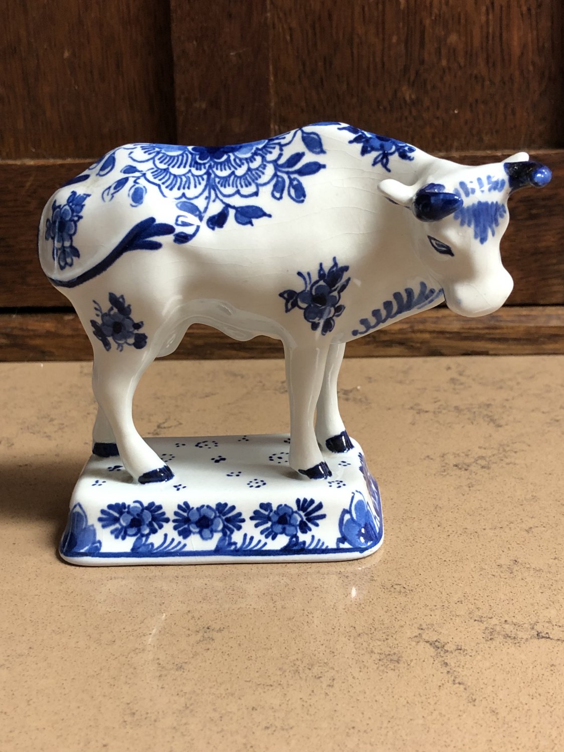 1964 De Porceleyne Fles Royal Delft Blue & White Right Facing Bull Cow