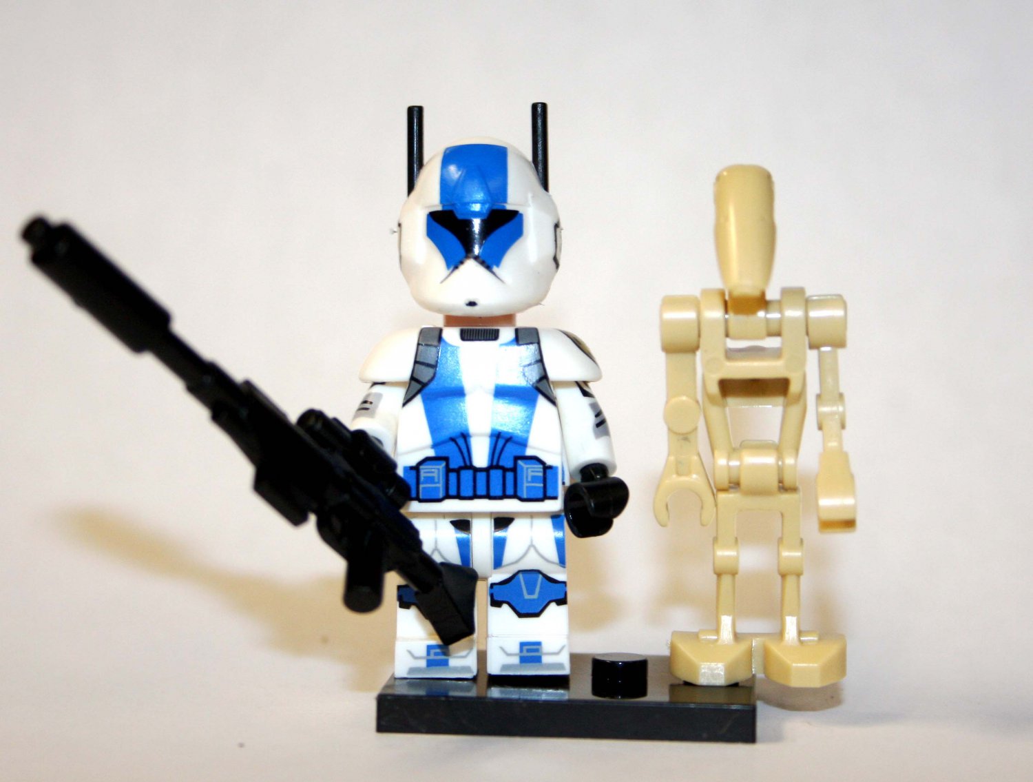 Blue and White Clone Trooper with Droid Clone Wars Star Wars Custom ...