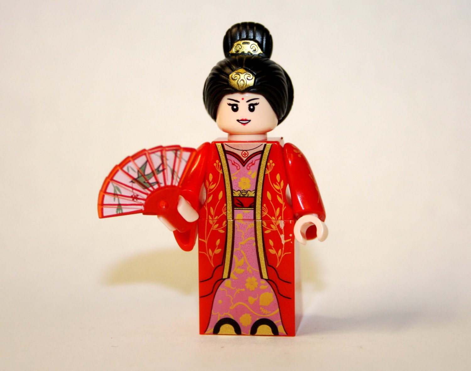 Chinese Woman in traditional red dress and fan Custom Minifigure Toys